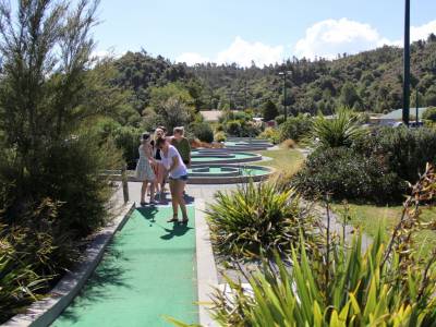 Kaiteriteri Mini Golf | Things to Do Kaiteriteri